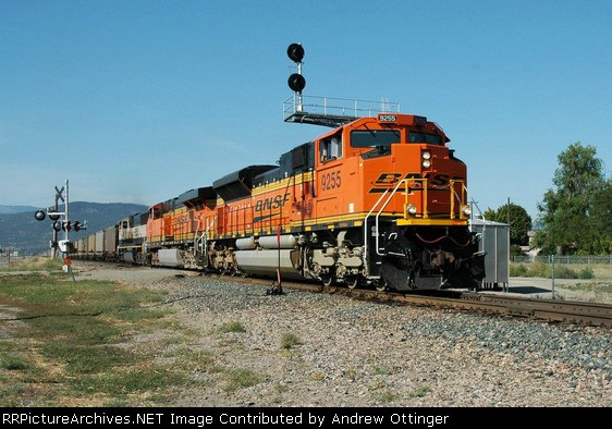 BNSF 9255 East